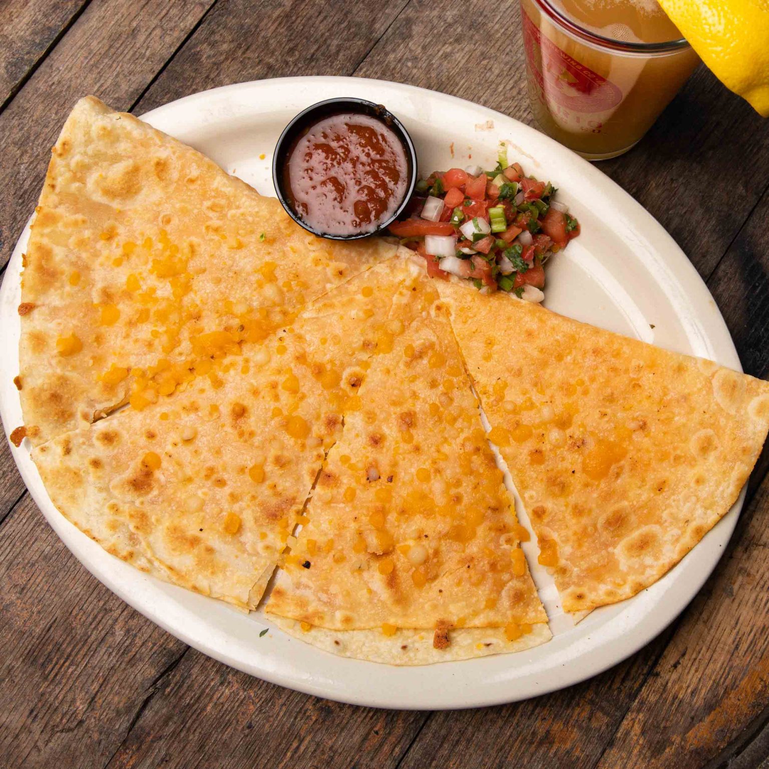 Food and Beer | Barrio Brewing Co.