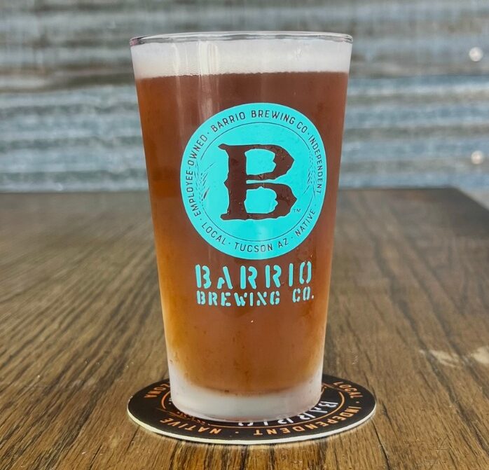 Barrio Glass - 16oz Pint - Barrio Brewing Co.